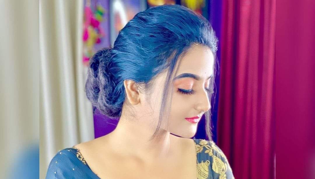 Indian Hot Girl