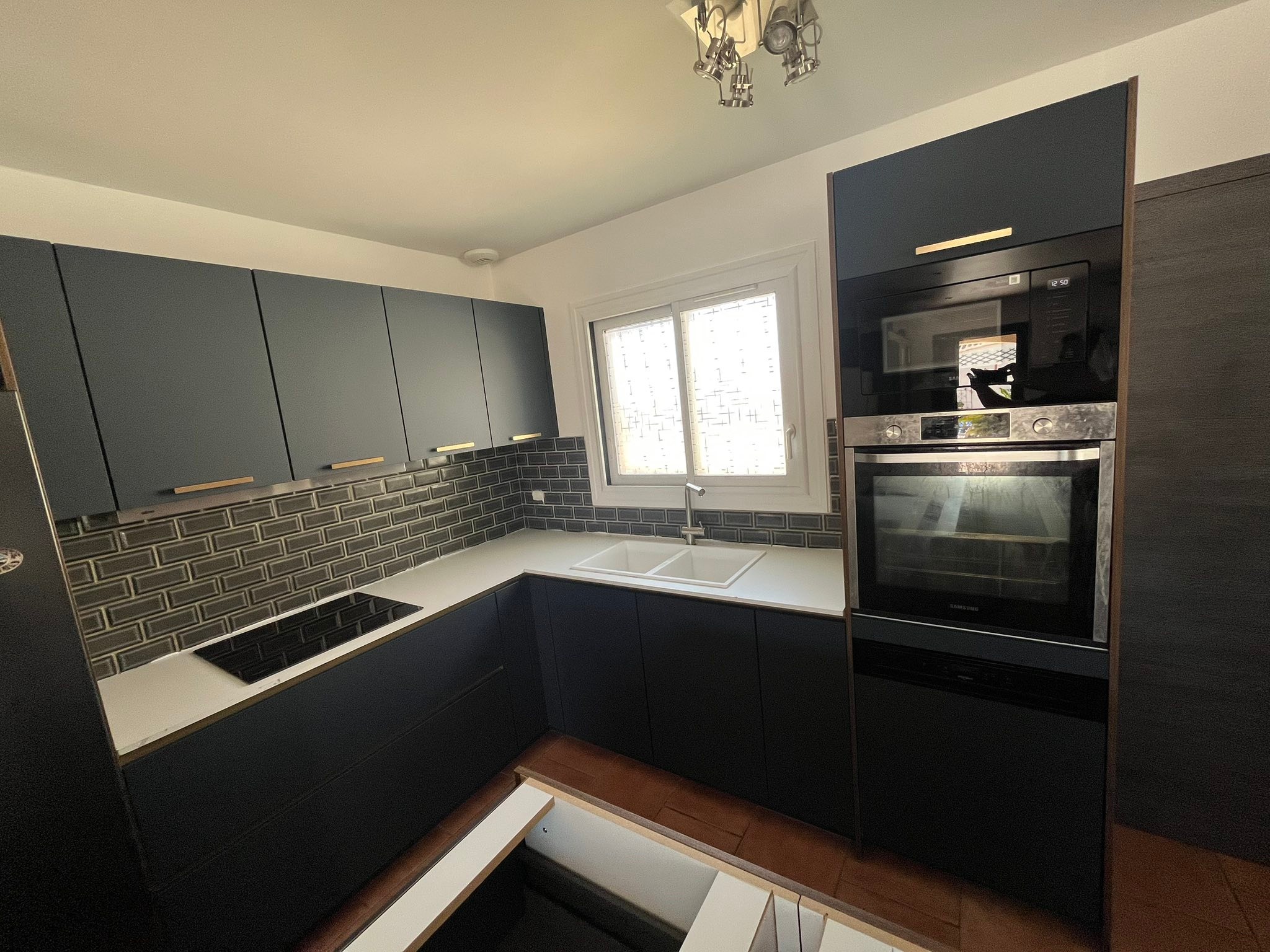 Sitemapcdatahttpswen2windecoocomcuisines Aviva Arles