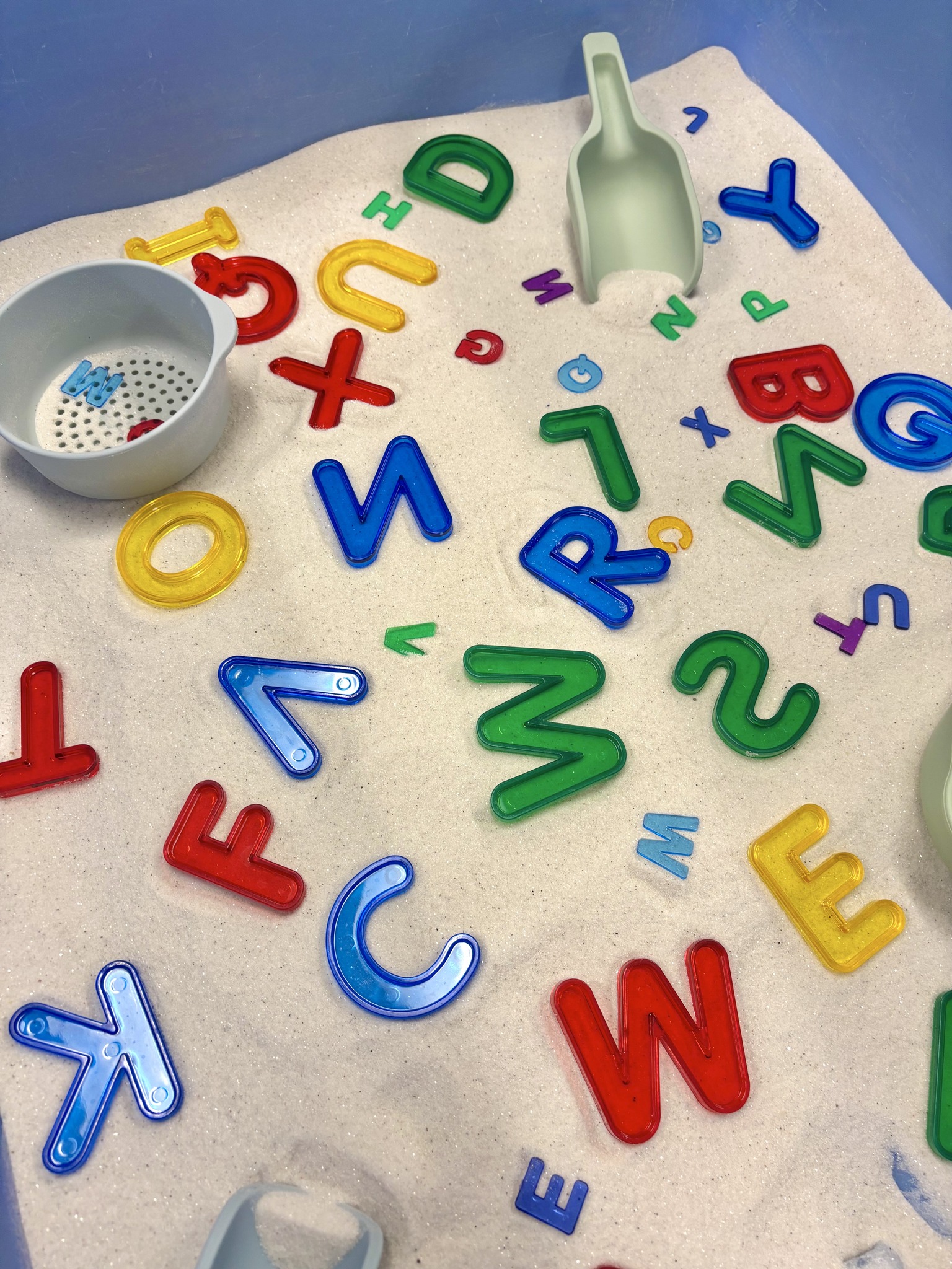 Scholar's - Alphabet Sensory Bin 🔠 This alphabet sensory bin is a fun ...