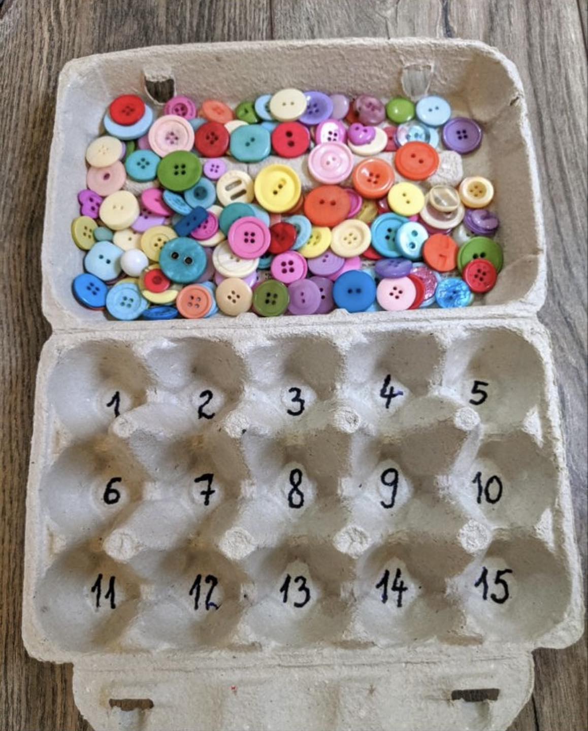 🔢 🥚 Button Sort & Count 🔢 🥚... - Montessori From The Heart | Facebook