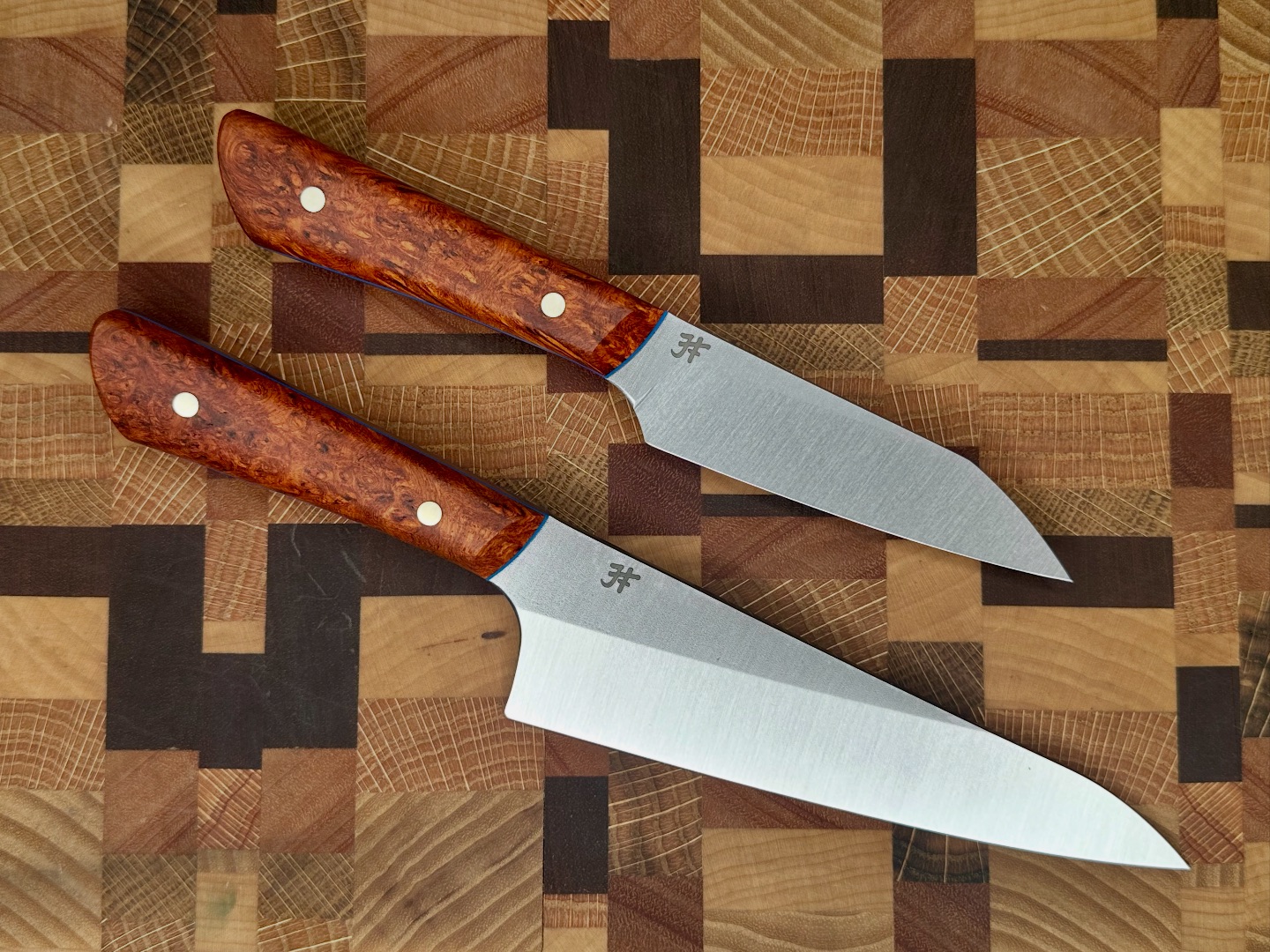 Edgeknifeworks 4 Knives In The Process Of Making Sheaths For 3