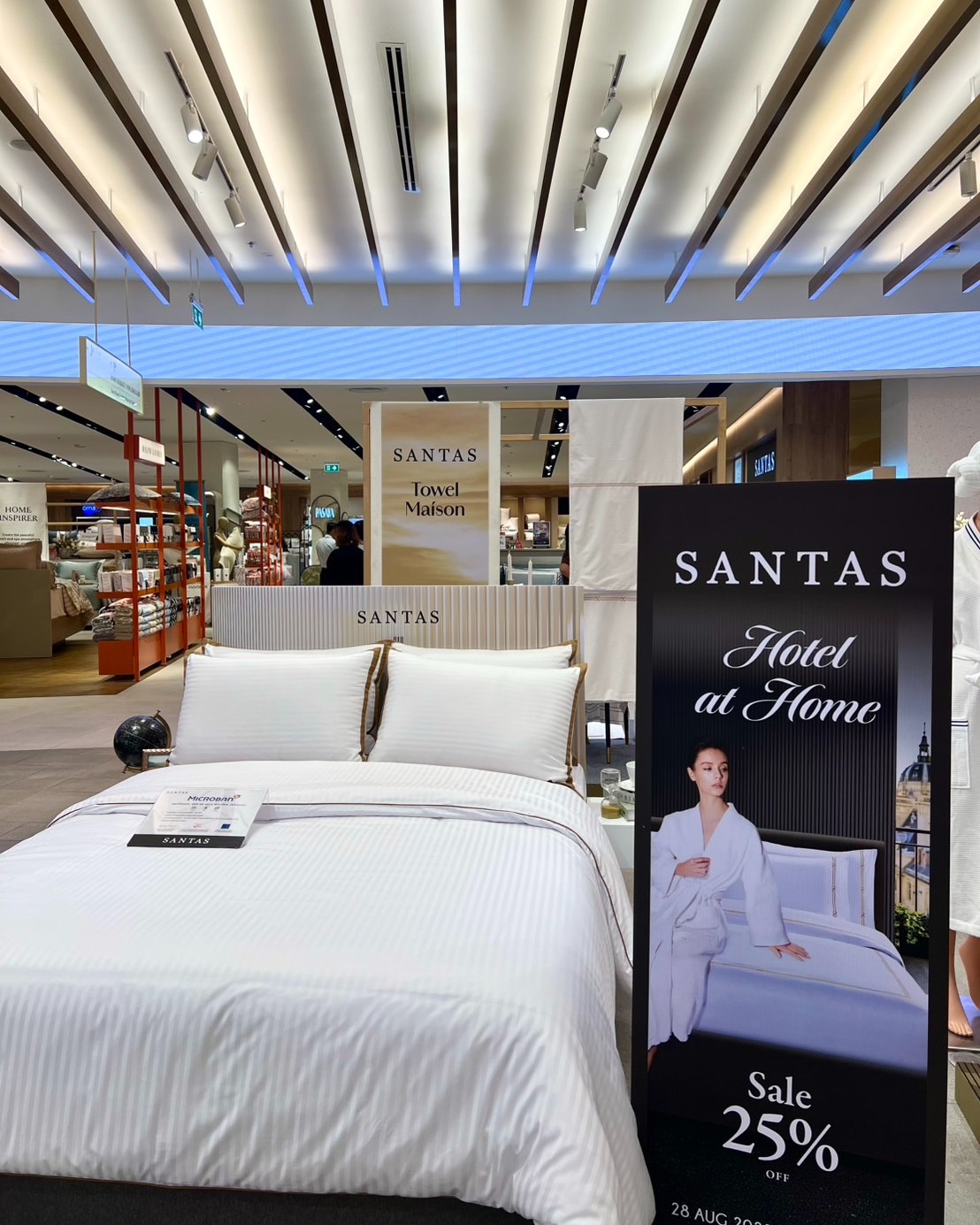 Santas - อ่านบทสัมภาษณ์ฉบับเต็ม กับคุณพลอย-พลอยพยัพ ศรีกาญจนา เจ้าของ ...
