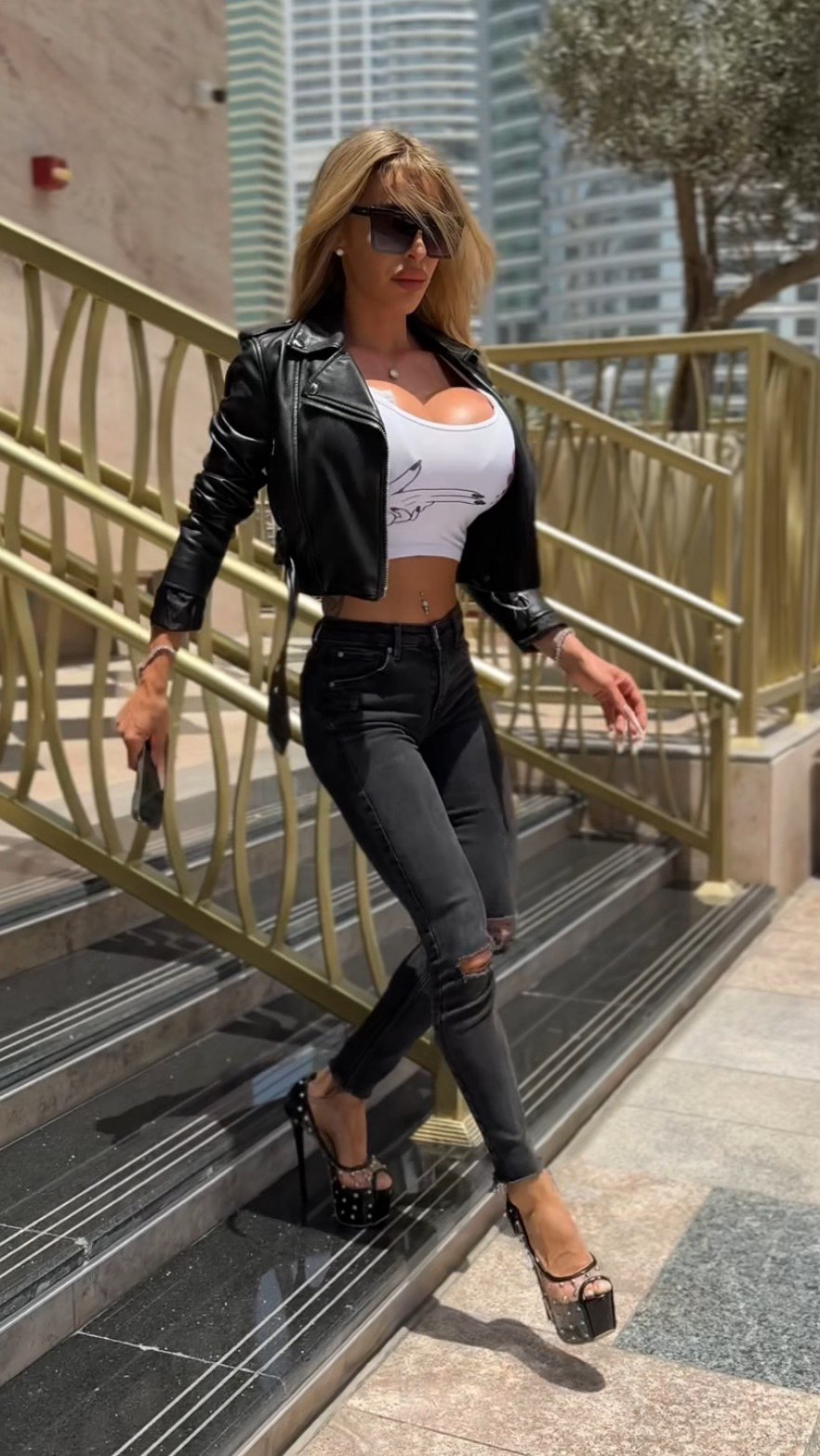 Autumn Blair 8625