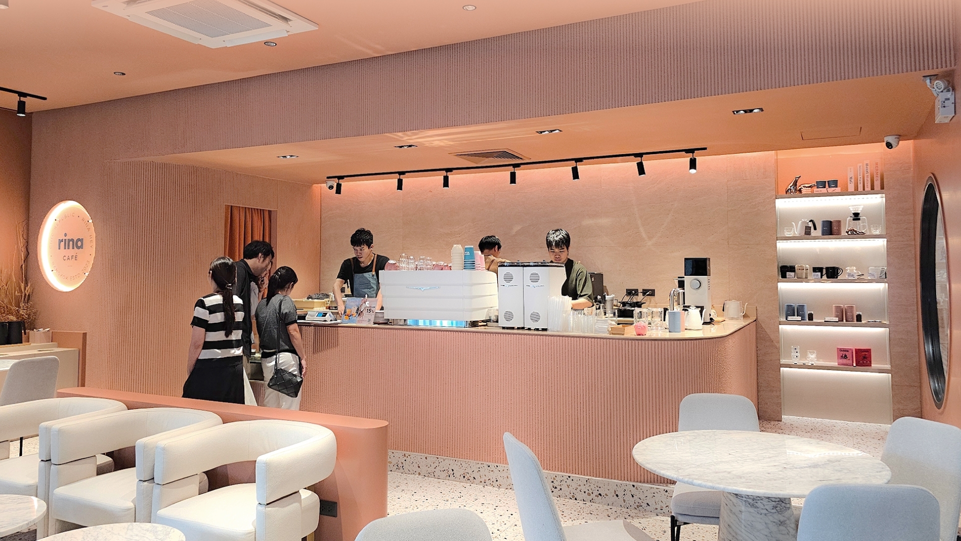 Rina Cafe Bangkok