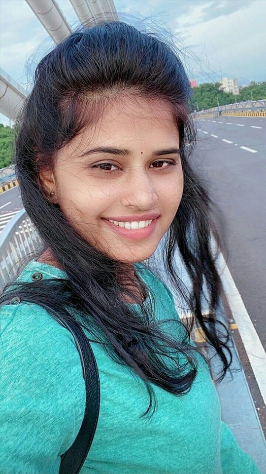 Tamil Girl