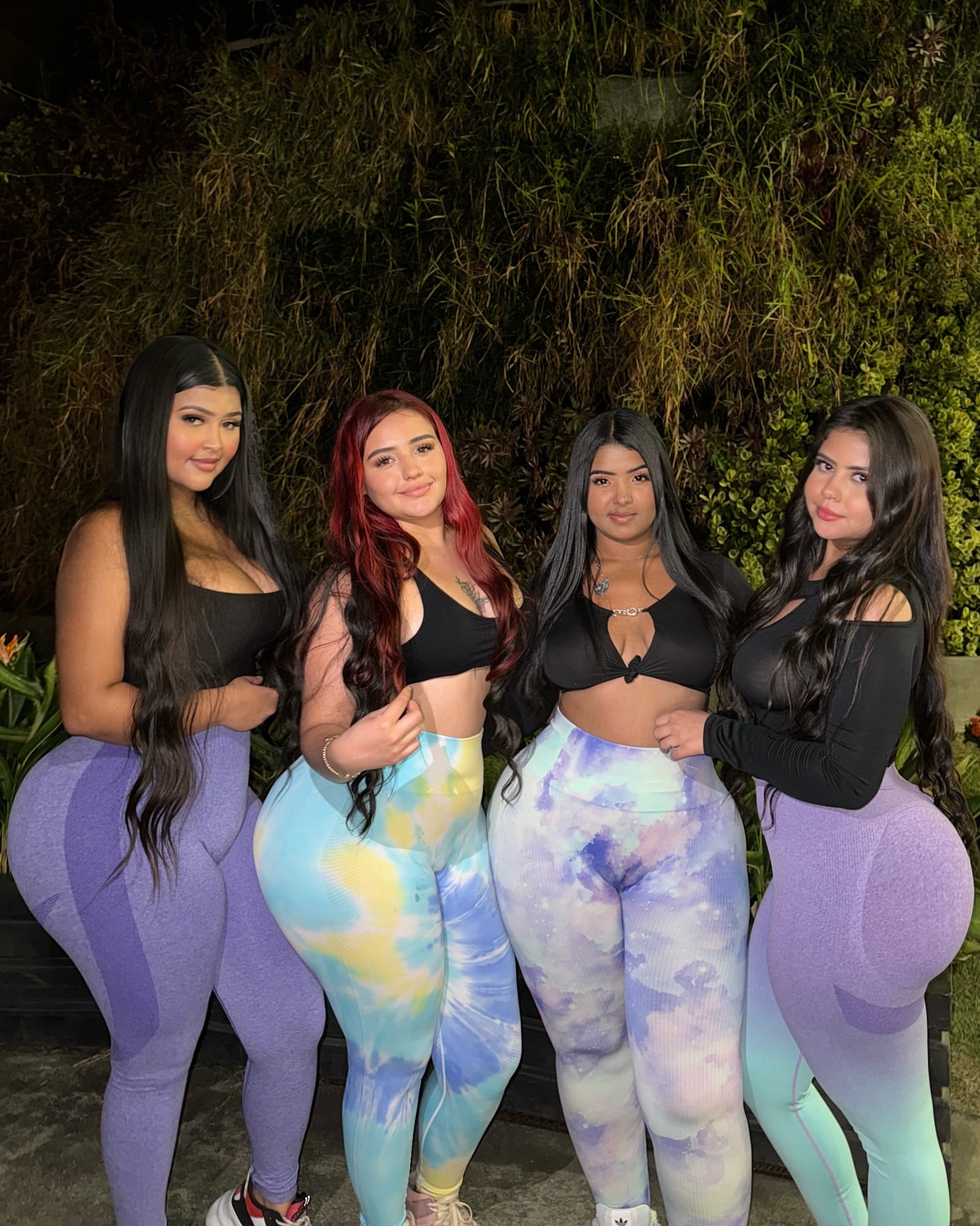 Yen La Chinita 8869