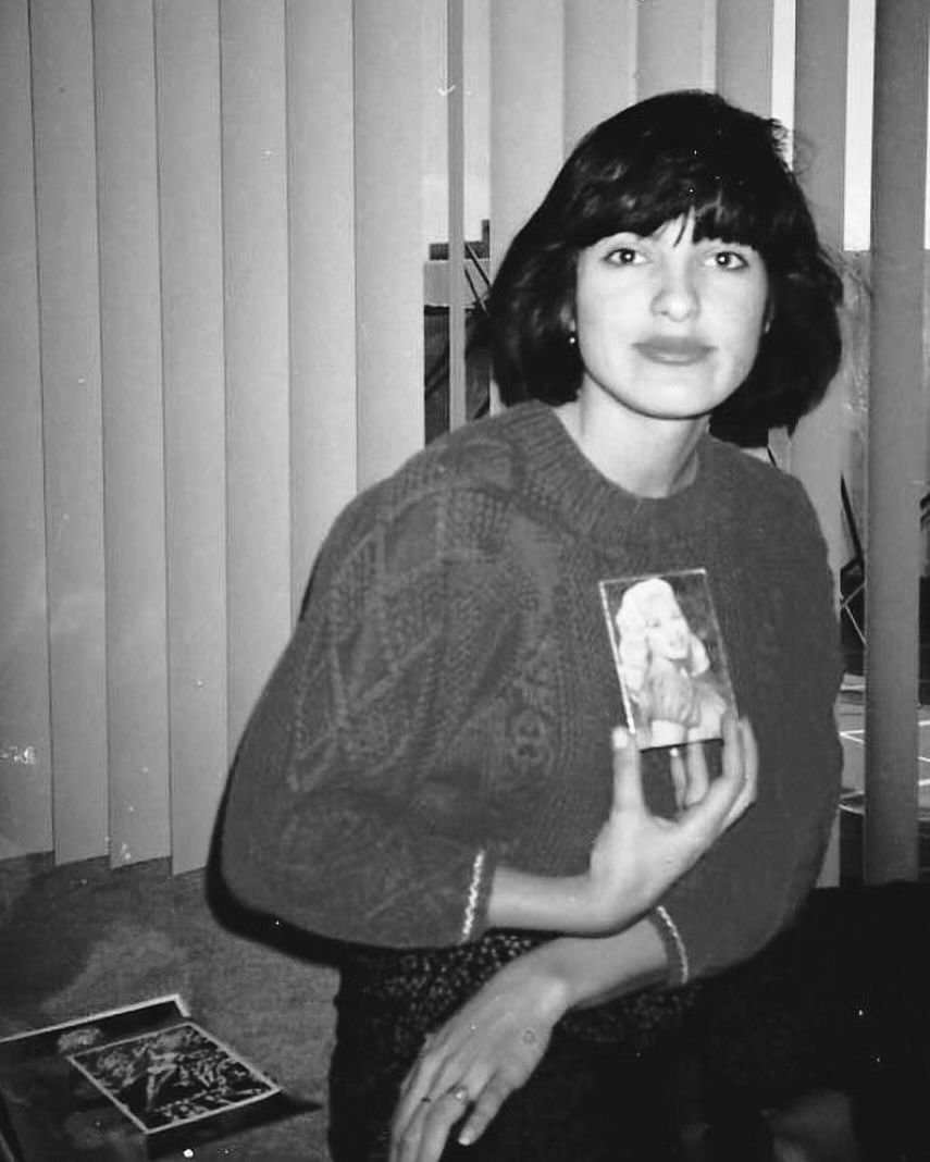 Historic In The Early 1990s A Young Mariska Hargitay Was 6696