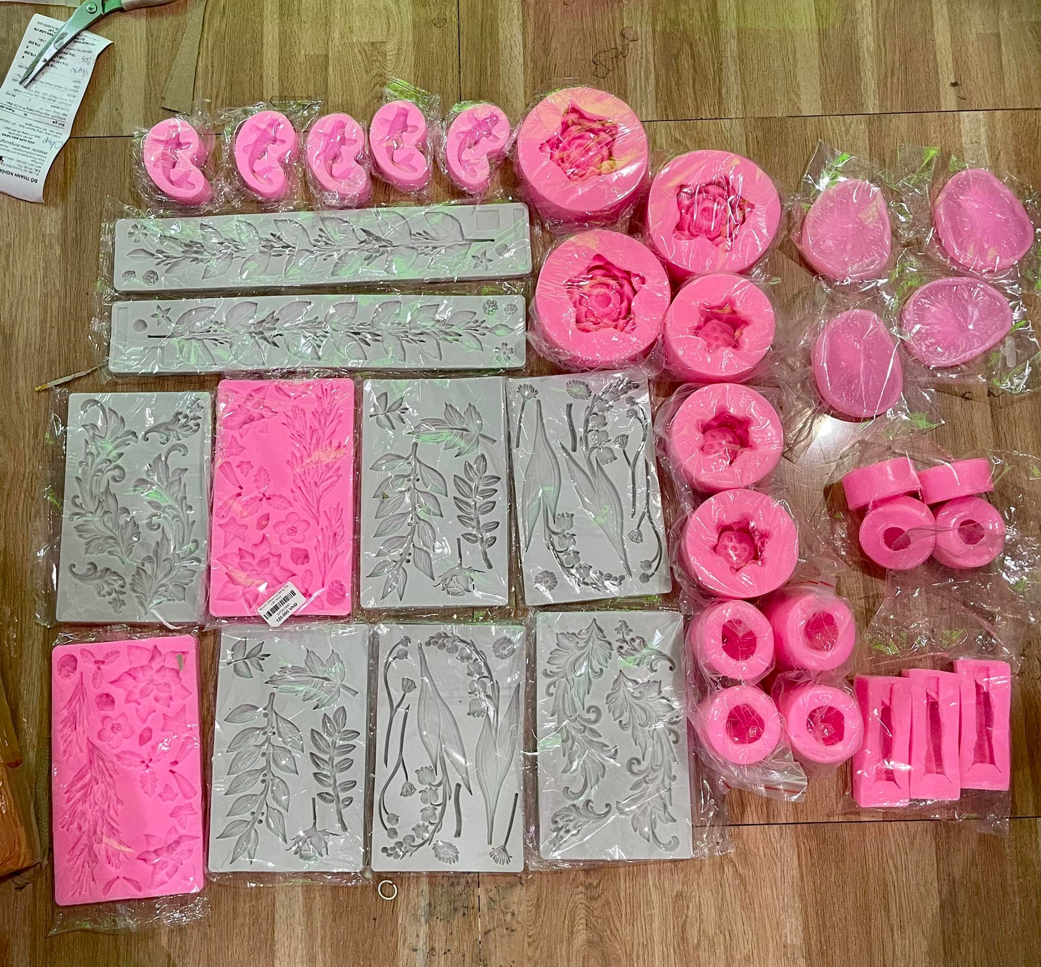 Resin And Silicone Molds 5241