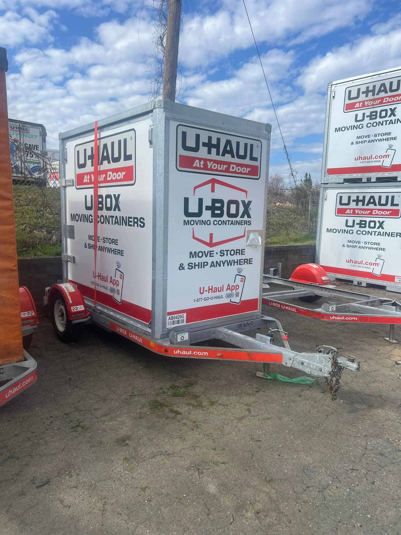 B R Tire Service And Uhaul