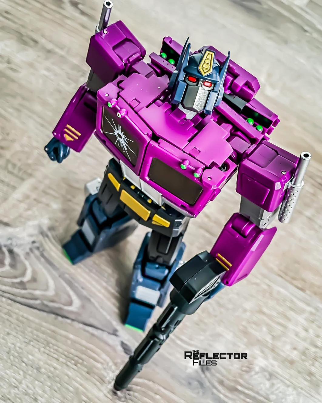The Reflector Sg Prime Is Pretty As Hell Decepticons Autobots