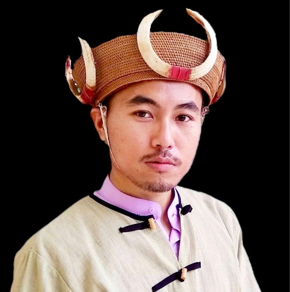 တောင်ပေါ်ဒေသမှာ အဘိုးအဘွားတွေဟာ အိမ်ထဲမှာ အငြိမ်မနေတတ်ကြတဲ့ သူတွေပါ အိမ