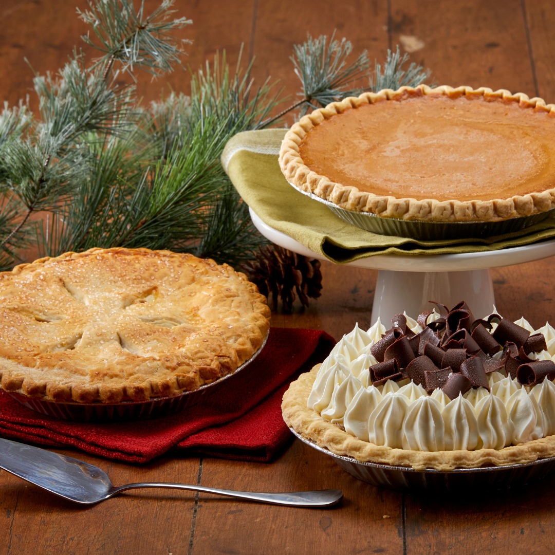 Bakers - Don't forget to reserve your holiday pies! 🥧 Order one of our ...