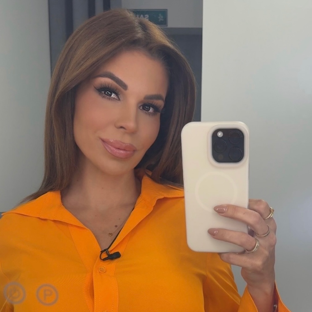 Bebe Maldonado Bebe Maldonado Added A New Photo — With