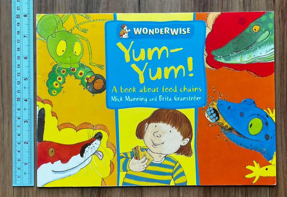 Little - 📚 ปกอ่อน สภาพดีมาก Yum-Yum! : A Book about Food Chains 💌 ...