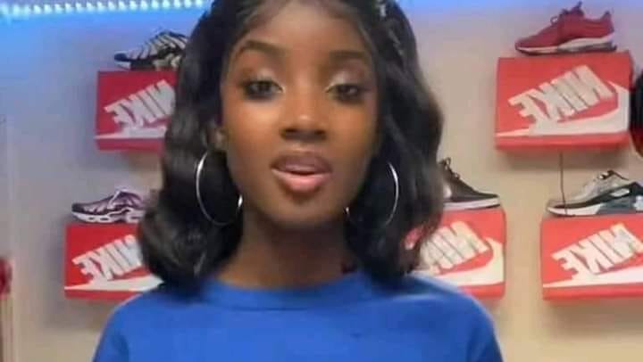 Pyt Kelly Girl