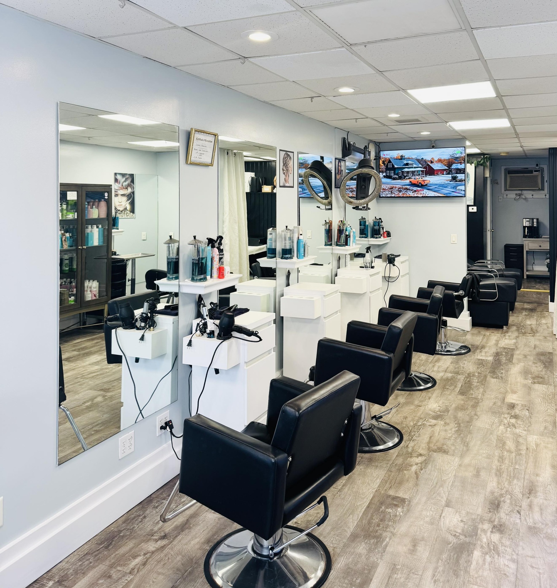 Salon East Hampton Bays