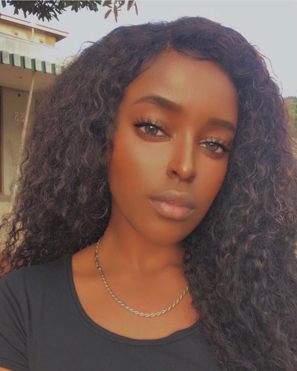 Krave Her Melanin 💎😍 Selfiesunday Lobosariana ••• Blackpower