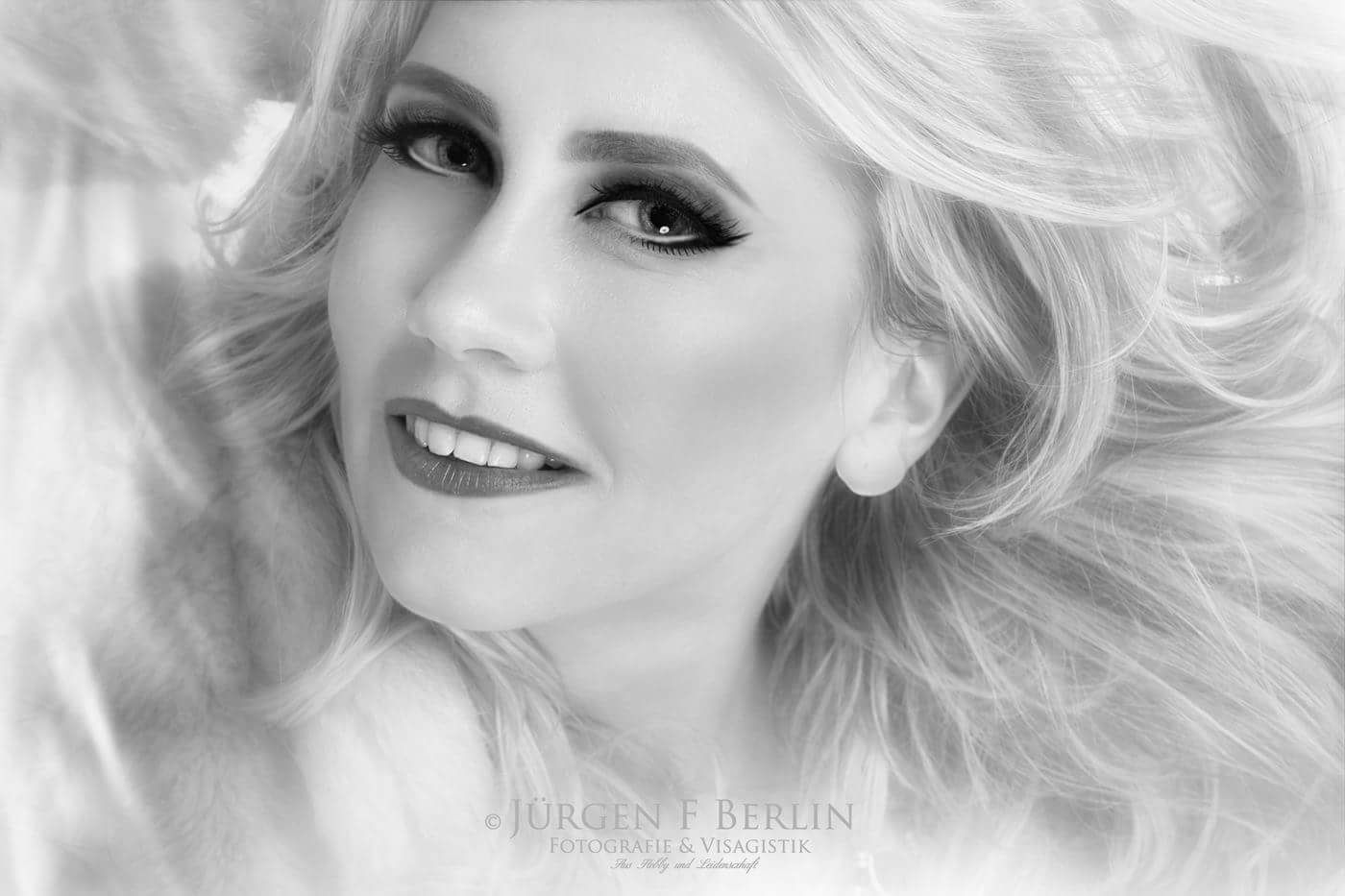 Model Jenna Model Jenna Added A New Photo — With Jessica