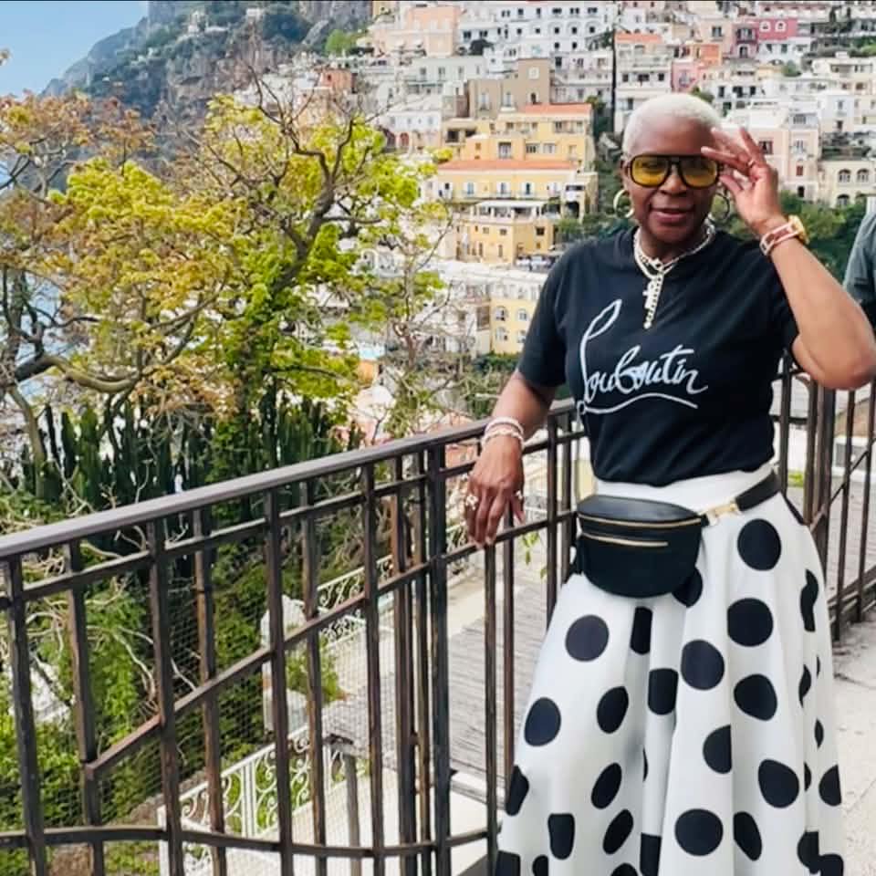 Harpo Who Dis Lady Whydidigetmarriedagain Netflix Ubuibme Auntie