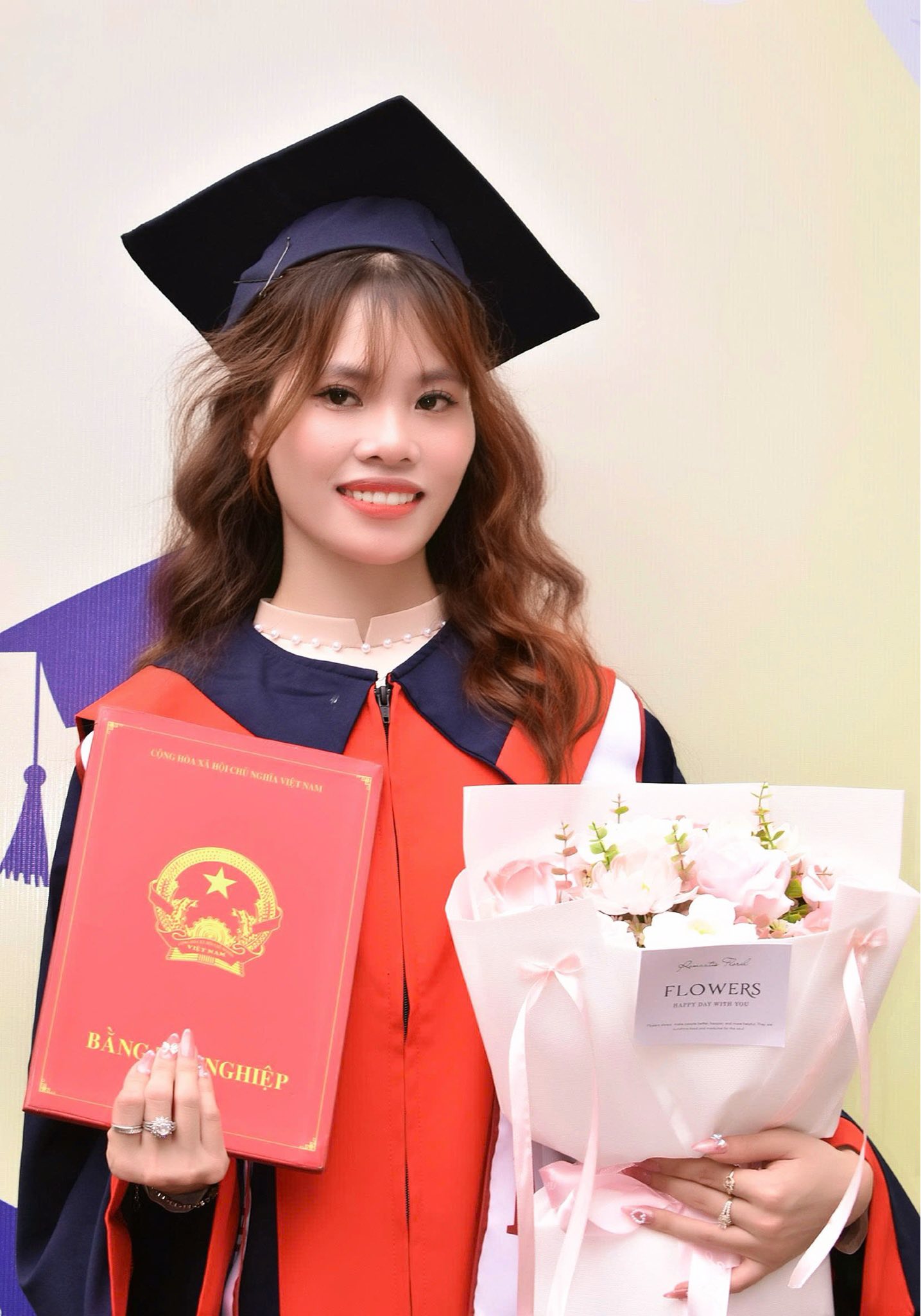 Nguyễn Trang 4600