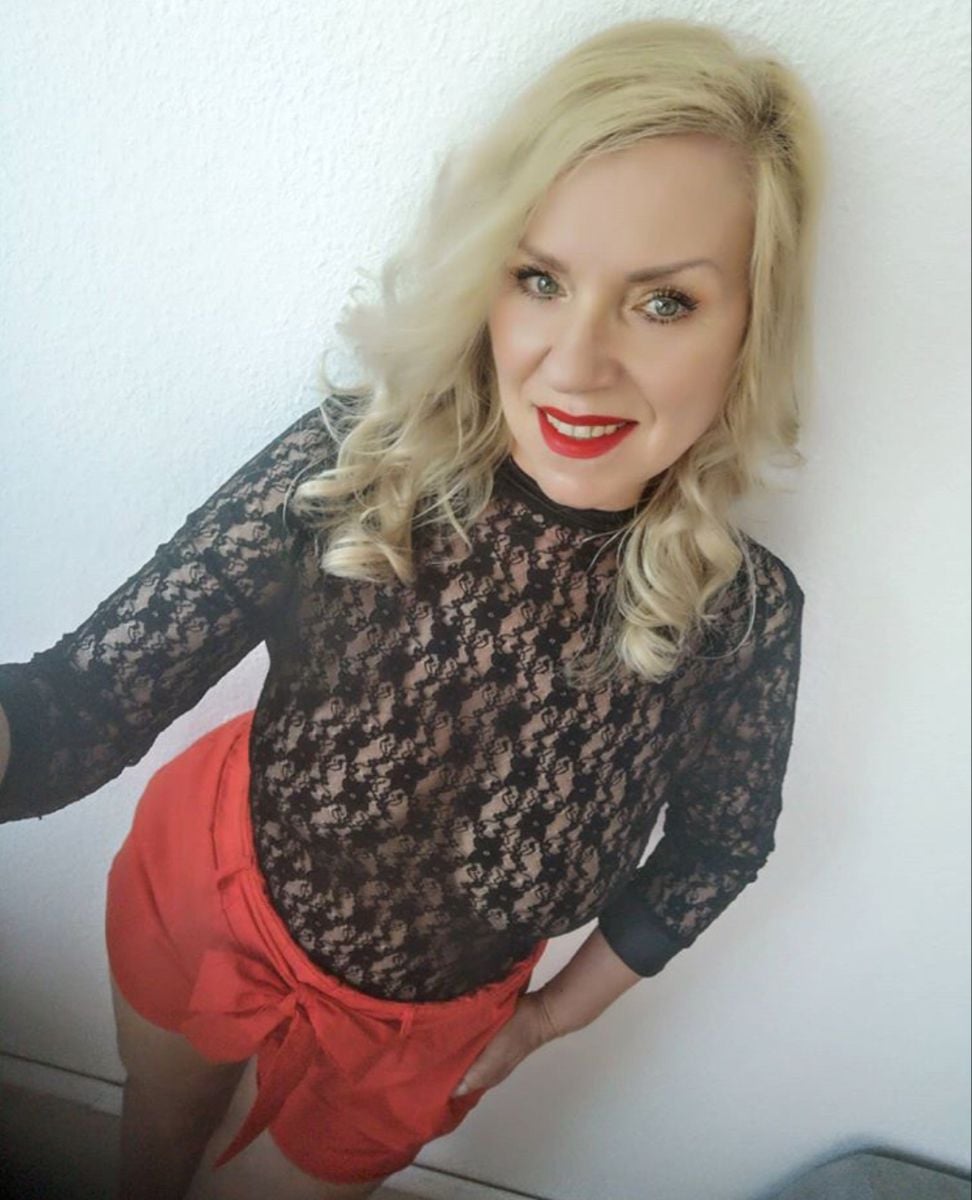 Bit Ly Older Women Dating I Love Mature Women