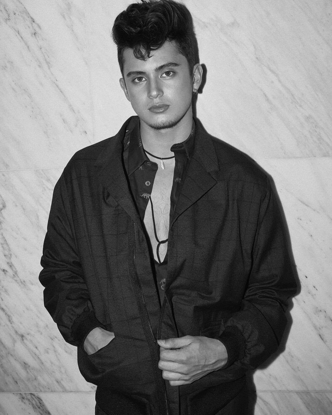 Babe Babe Added A New Photo