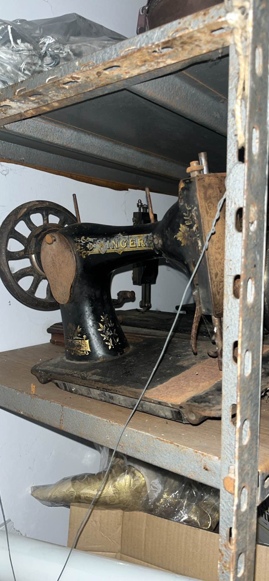 4 Macchine Da Cucire Depoca Funzionanti Boats Mirandola Facebook