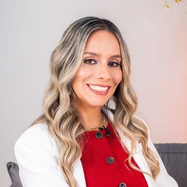 Germana Fernanda Souza 9833