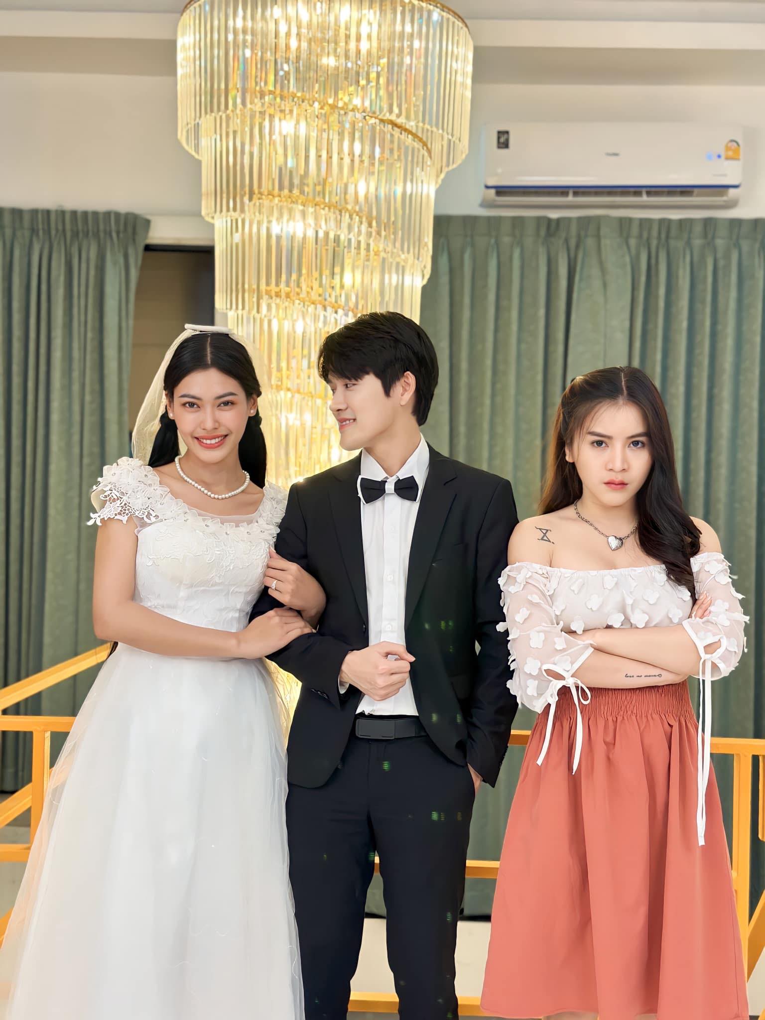 เบล หนังสั้น