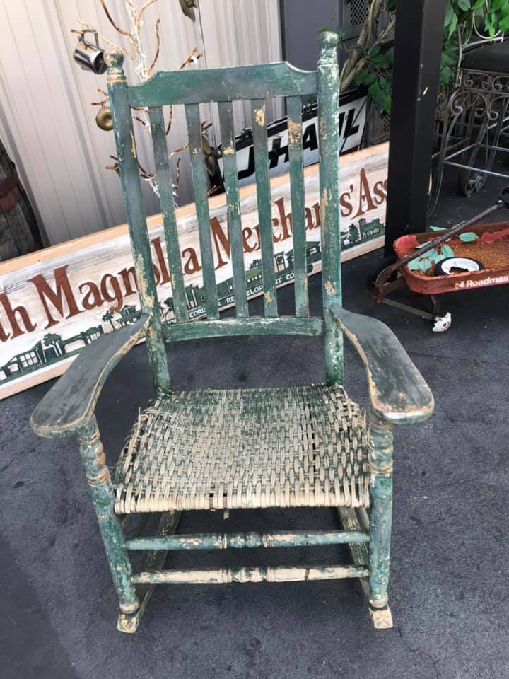 Two Sisters Vintage Home Facebook