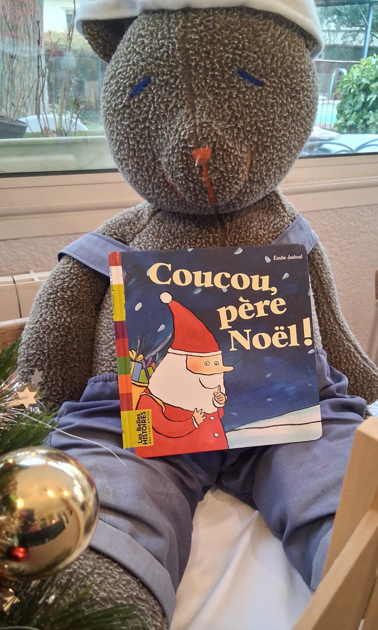 Tête en Lire - Tête en Lire added a new photo.