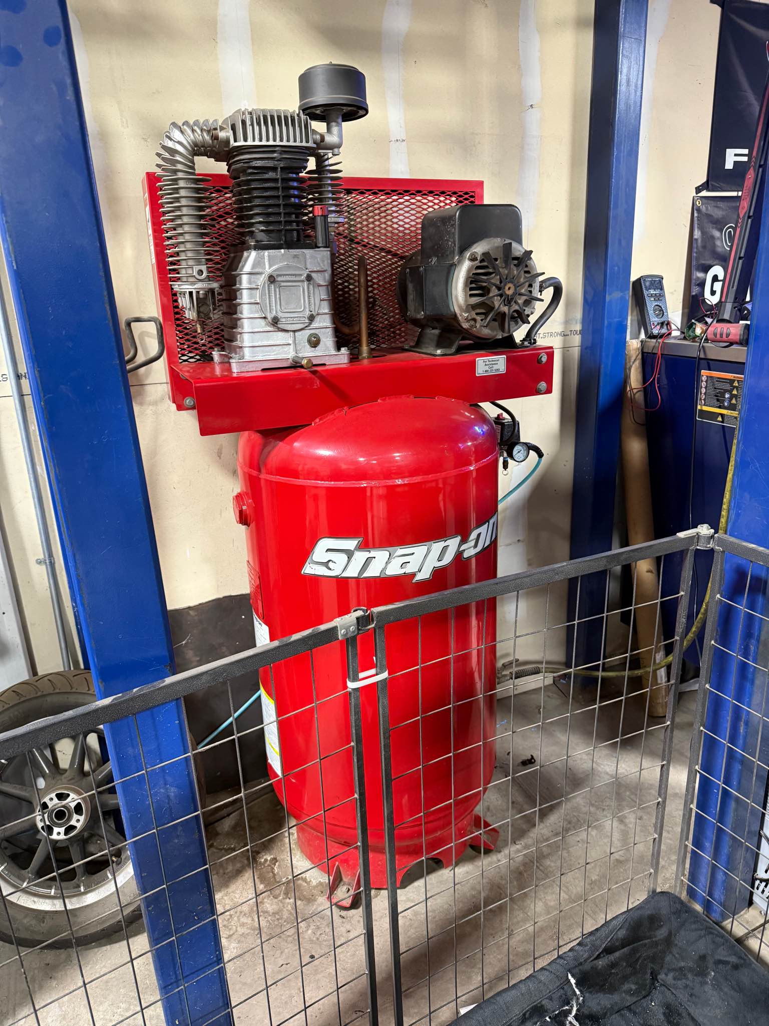 Snap On 80 Gallon Air Compressor