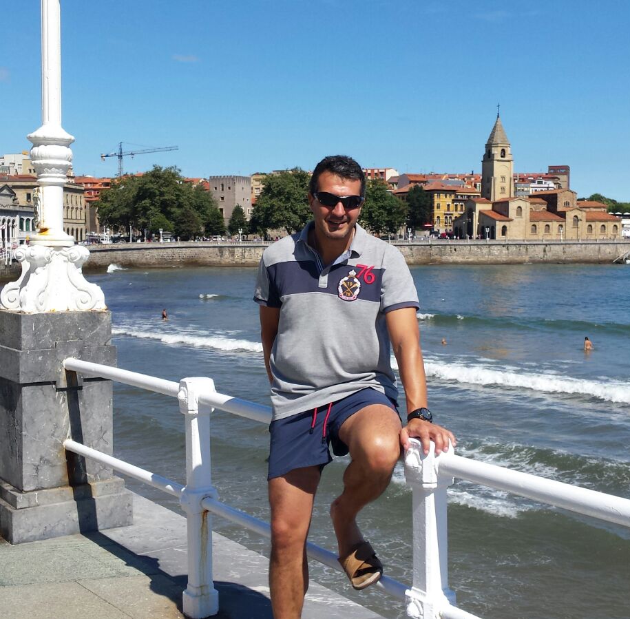 Alejandro Alvarez