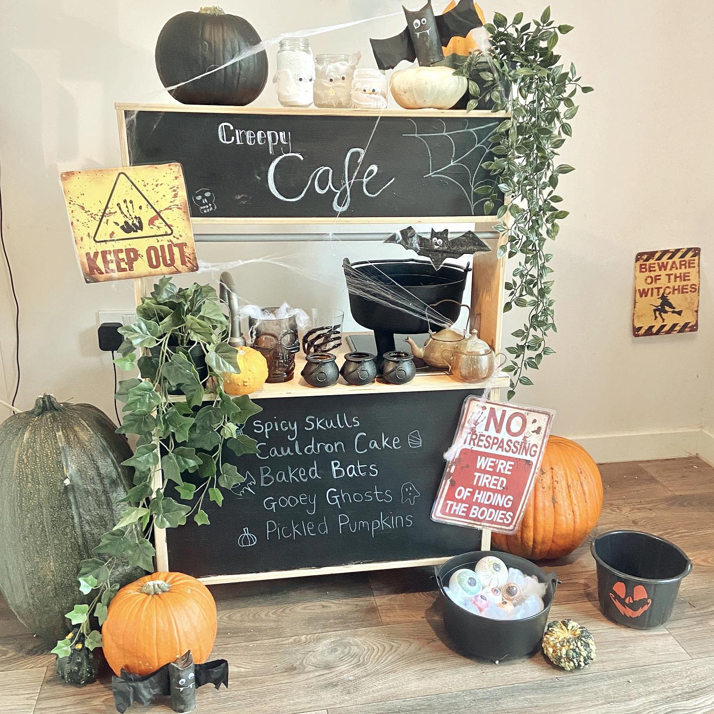 Playful_porter - 🦇 Creepy Cafe 🦇 Inspired by...