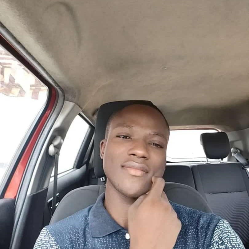 Ce Jeune A Quitté Korhogo à Pied Pour Se Rendre Dans Son école à