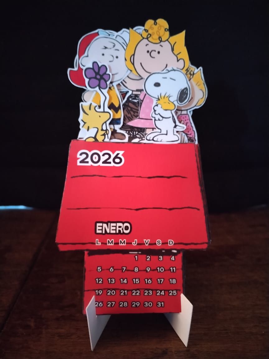 Holii tengo la plantilla editable del calendario de snoopy 2026. | Facebook