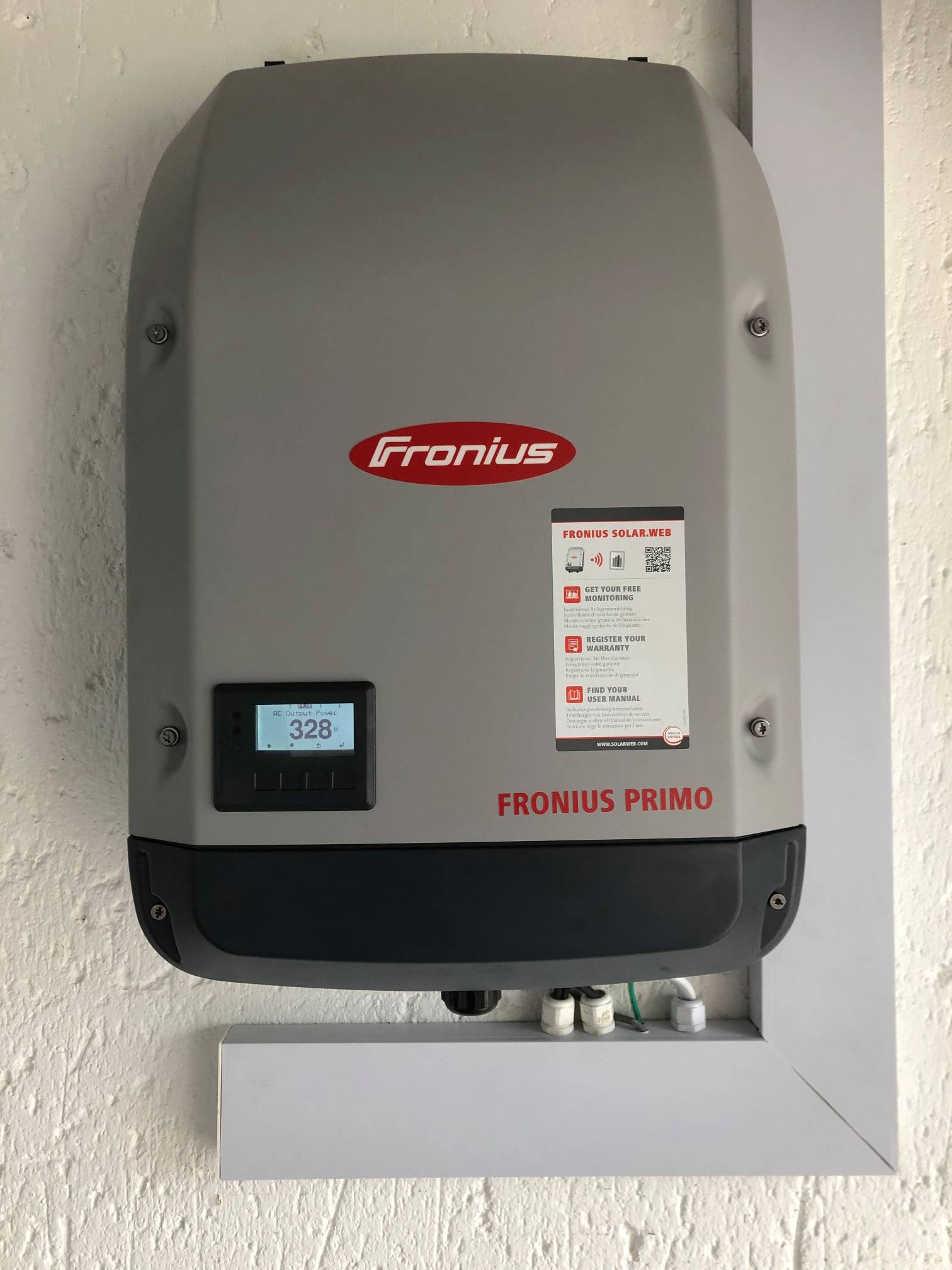 Super Solar Fronius Grid Tied System With The Option To Facebook