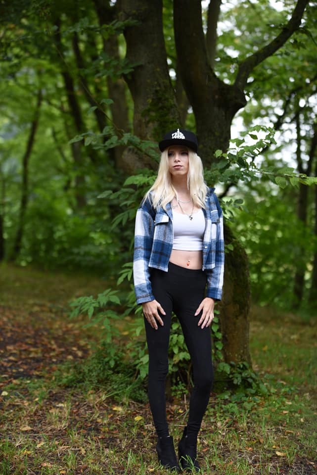Model Carina