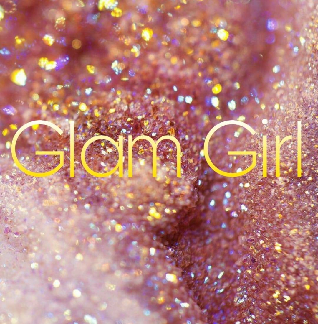 Glam Girl Toluca