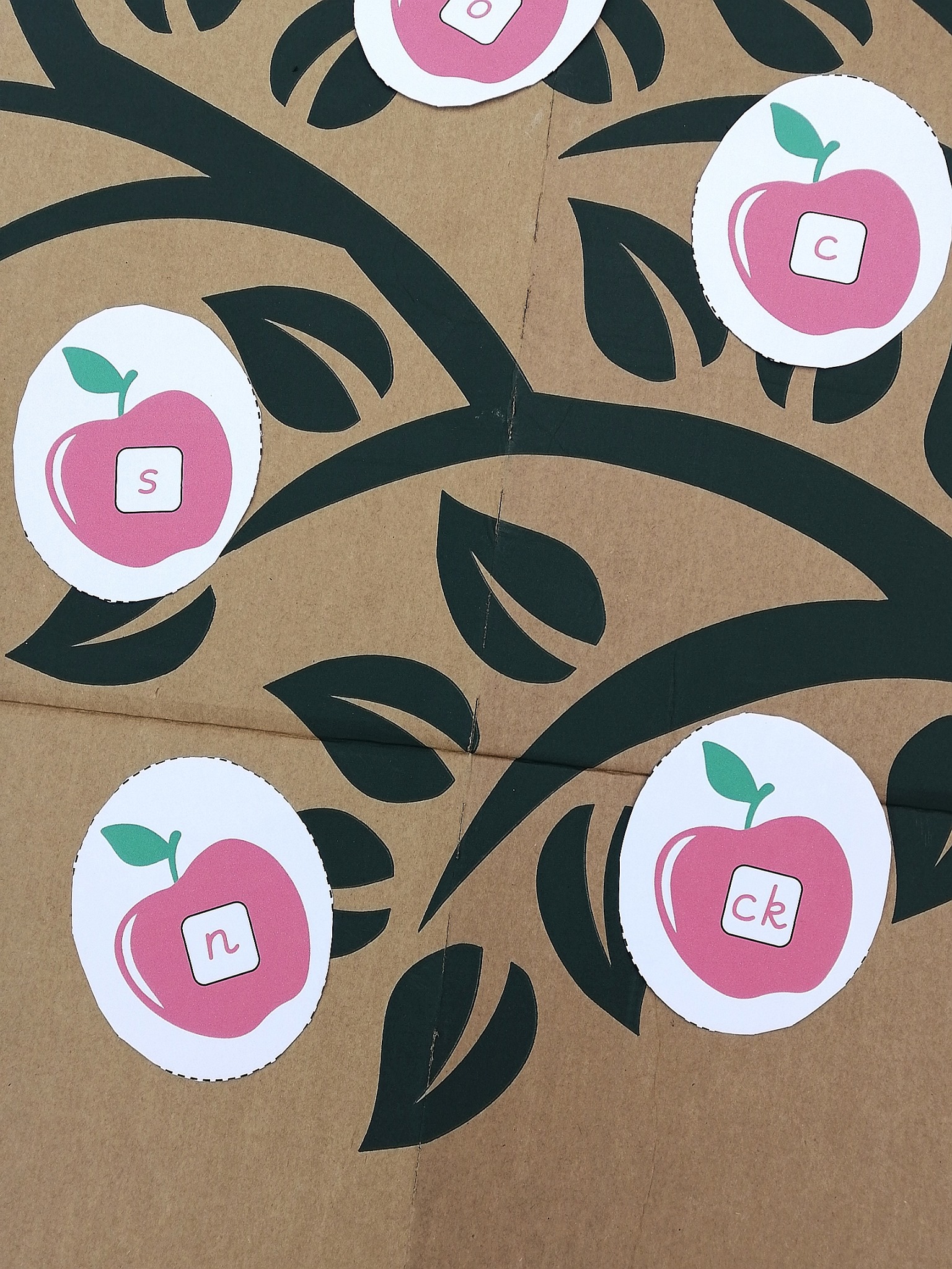 Fun Phonics - It's apple picking season once again and we...