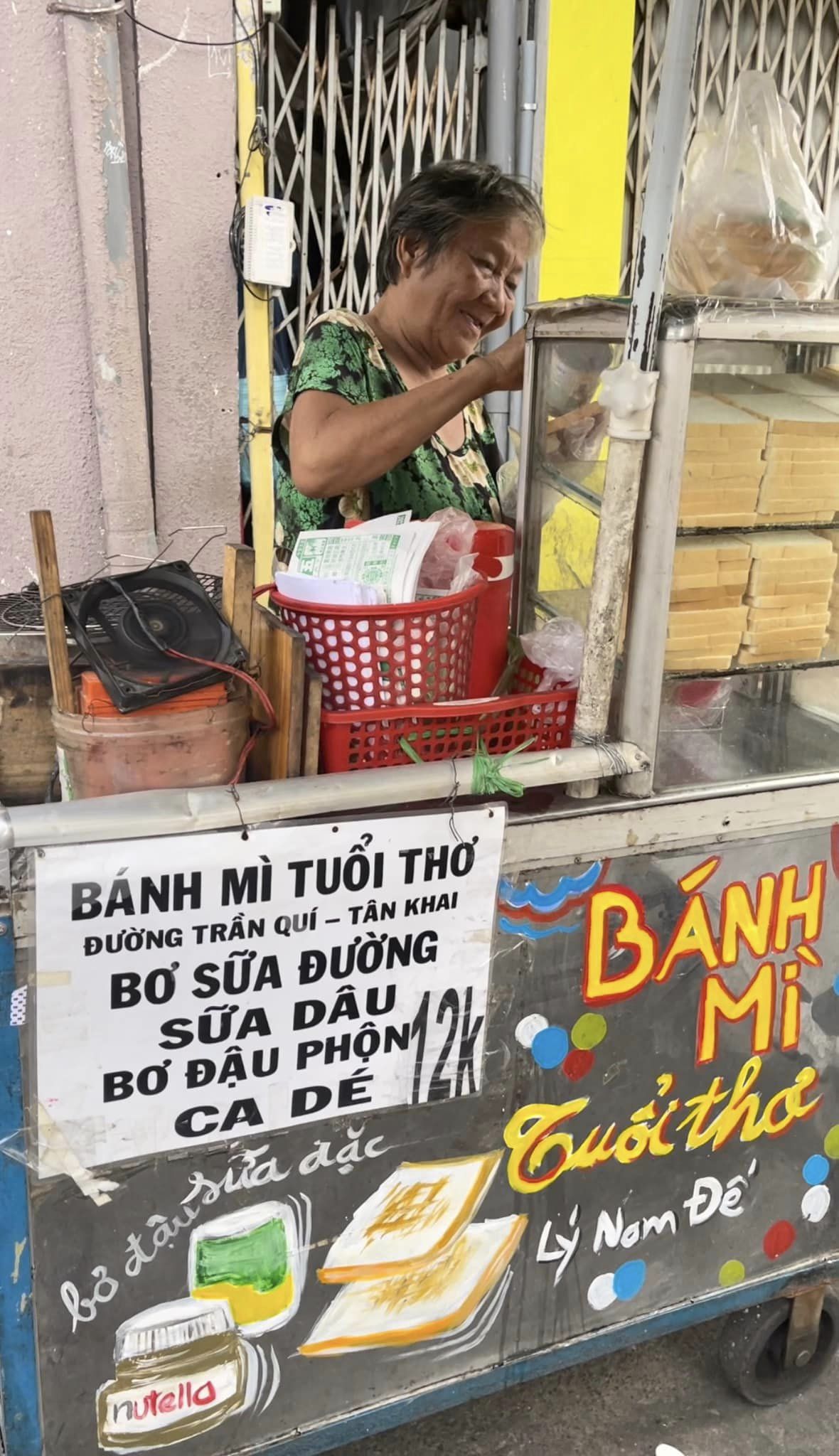 Sài Gòn Review