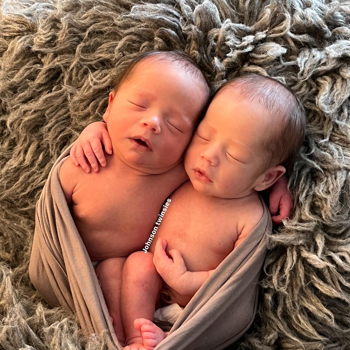 Ok Aliya Chill Babe The Way They Are 2 Months Old And Have Been Able To Move From 1 Place To