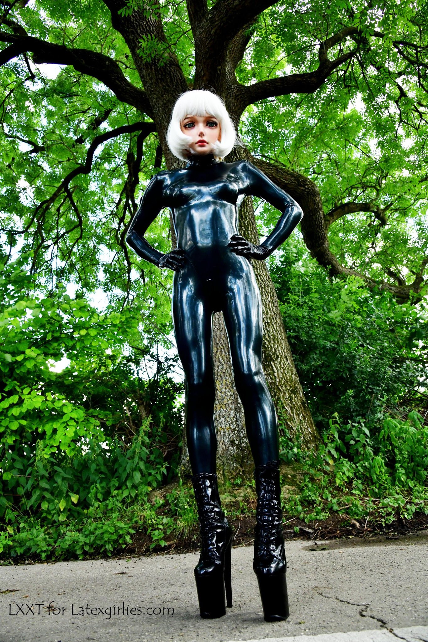 Lxxt Latex And More Mysterious Rubberdoll Kingmask Latex Rubber