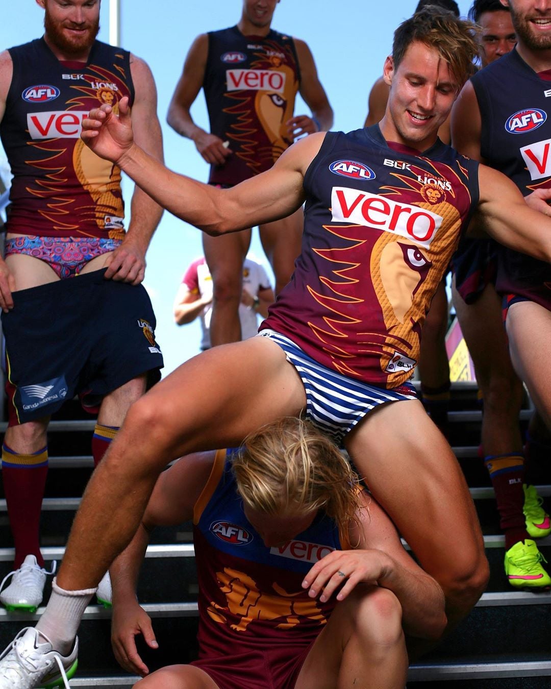 Dick Stickers Afl Speedos ]