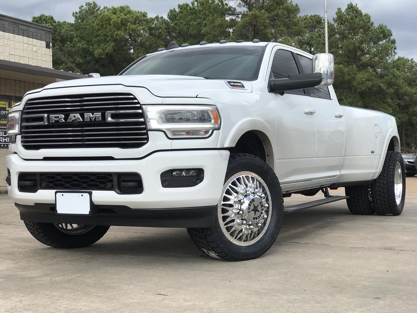 Sexy Ram Dually 🔥🔥🔥 22” Tire And Wheel Mart