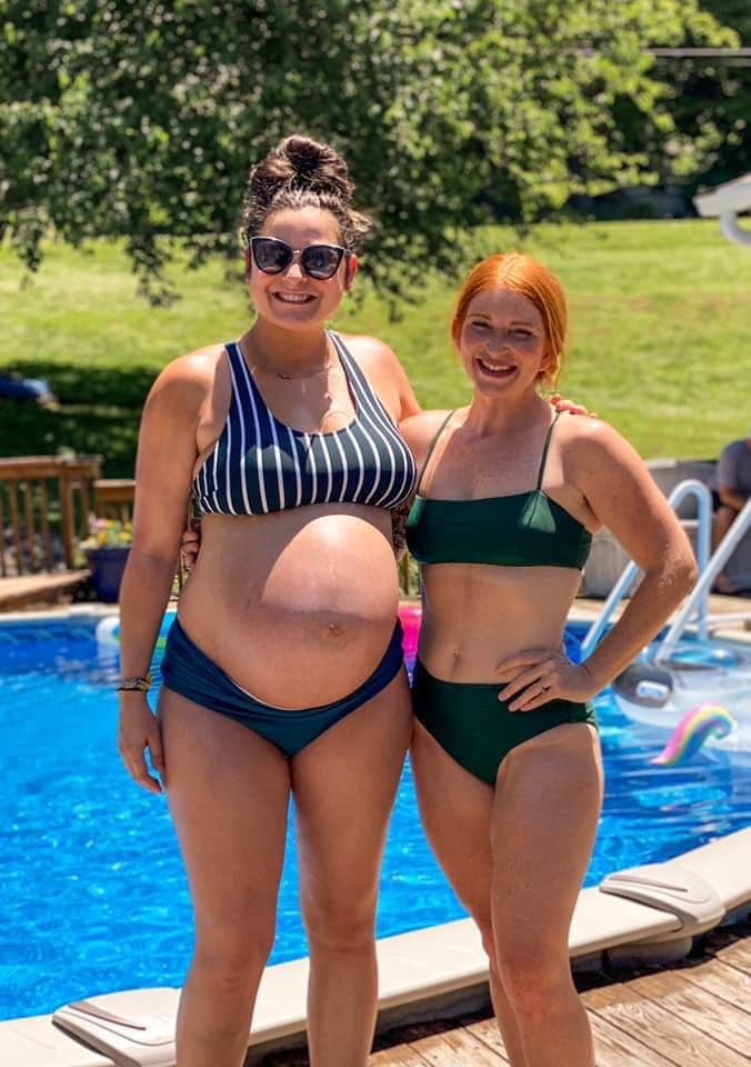 It Aint A Hot Mom Summer Without A Carolanne Miljavac