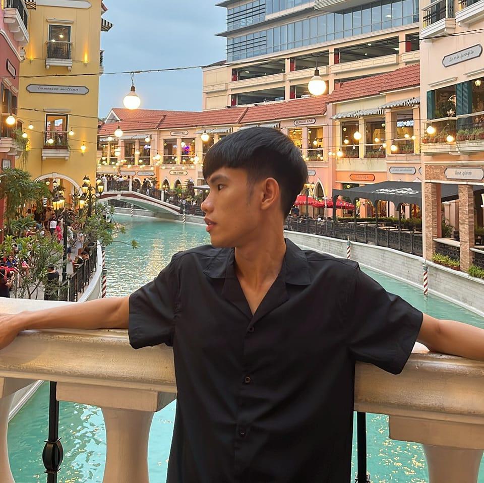 Jon Ortaleza