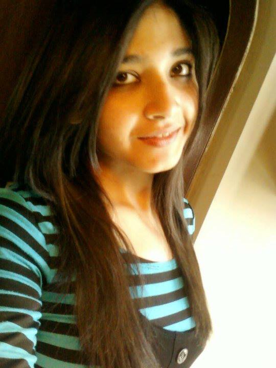 Girls Pictures And Mobile Numbers Of Desi Girls