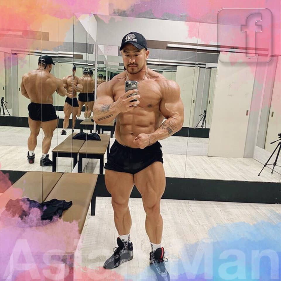 Asian Man Asian Muscle Daddy 💪