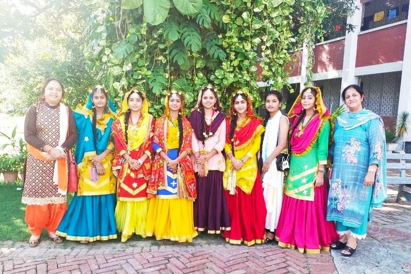 Girls Group Facebook